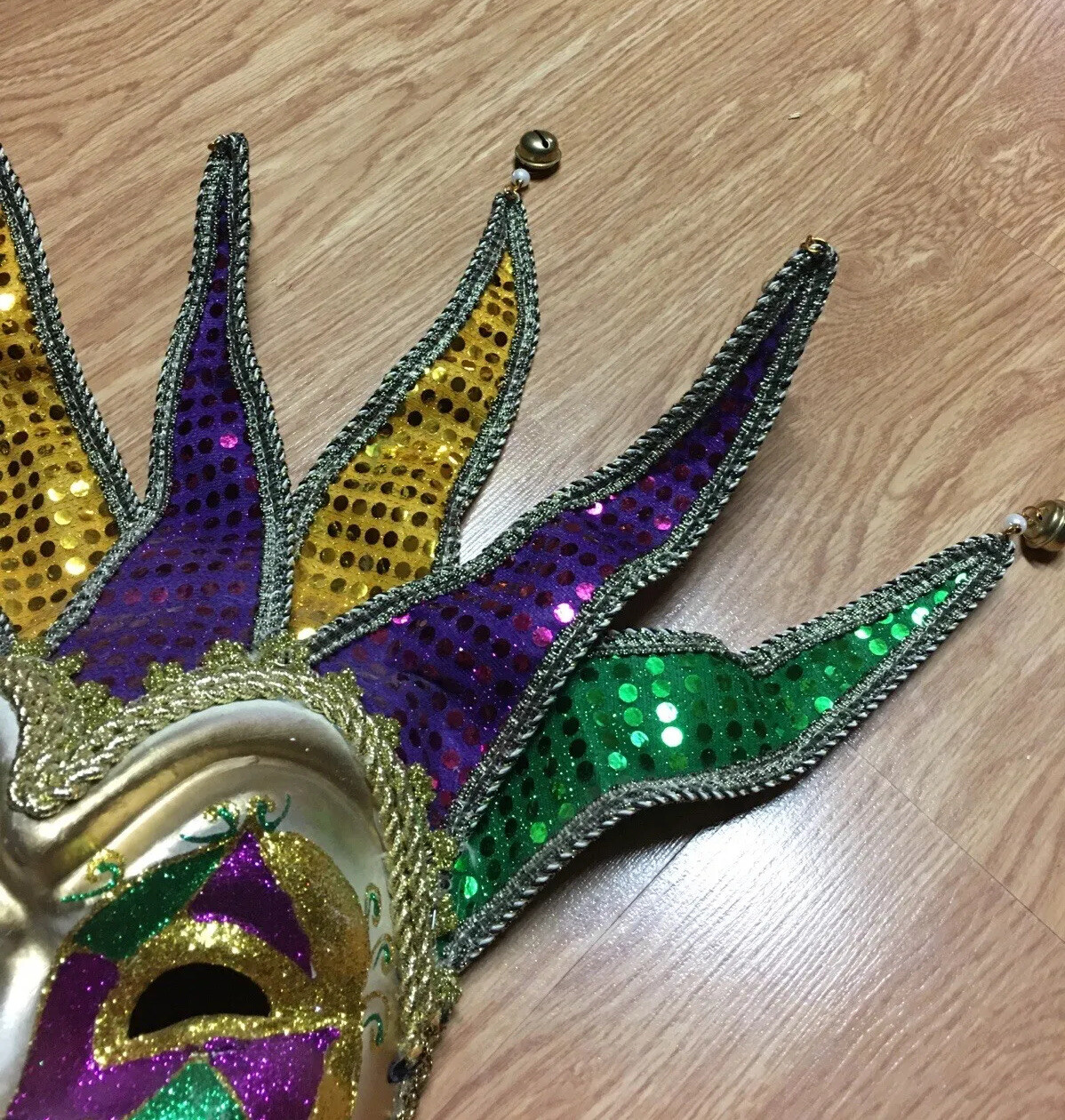Medieval Jester Joker Masquerade Party Mask w/ Bells … - Gem
