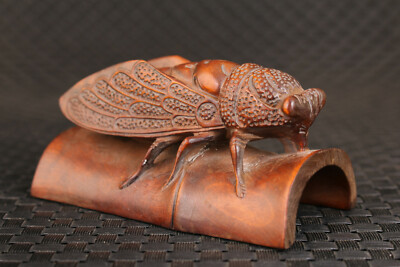 chinese boxwood hand carved cicada Figure statue netsuke collectable ...