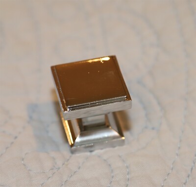 10 x Modern Zane Square knobs 1 1/8" Polished chrome. Optional base ...