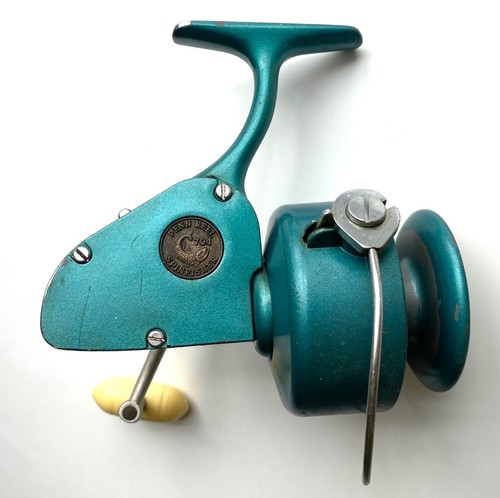 Vintage PENN 704 GREENIE SALT WATER SPINNING REEL , 1971-1978 - One ...
