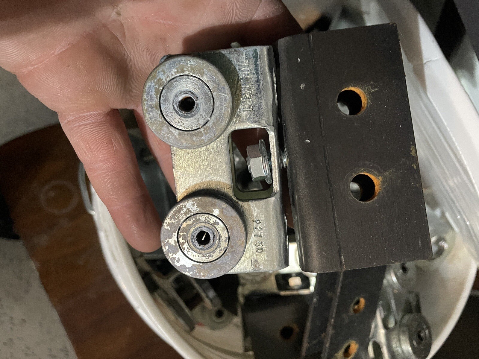 Unistrut P2750 4 Wheel Trolley 2pcs for sale online | eBay