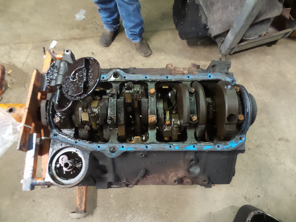 1985 SBC V8 305 SMALL BLOCK CHEVY ENGINE MOTOR 2 BOLT MAIN 14010201 | eBay