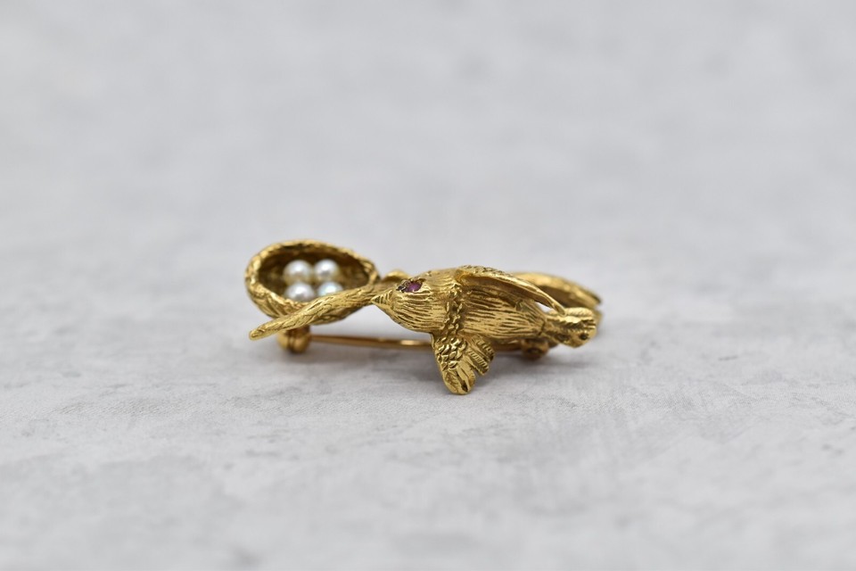 18k Yellow Gold Robin Pin with Pearls - 7.2g | eBay