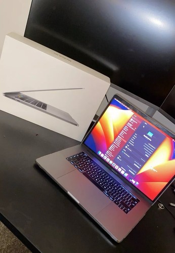 PRISTINE Boxed Apple Macbook Pro 15” Touchbar 16GB Ram 512gb SSD Box ...
