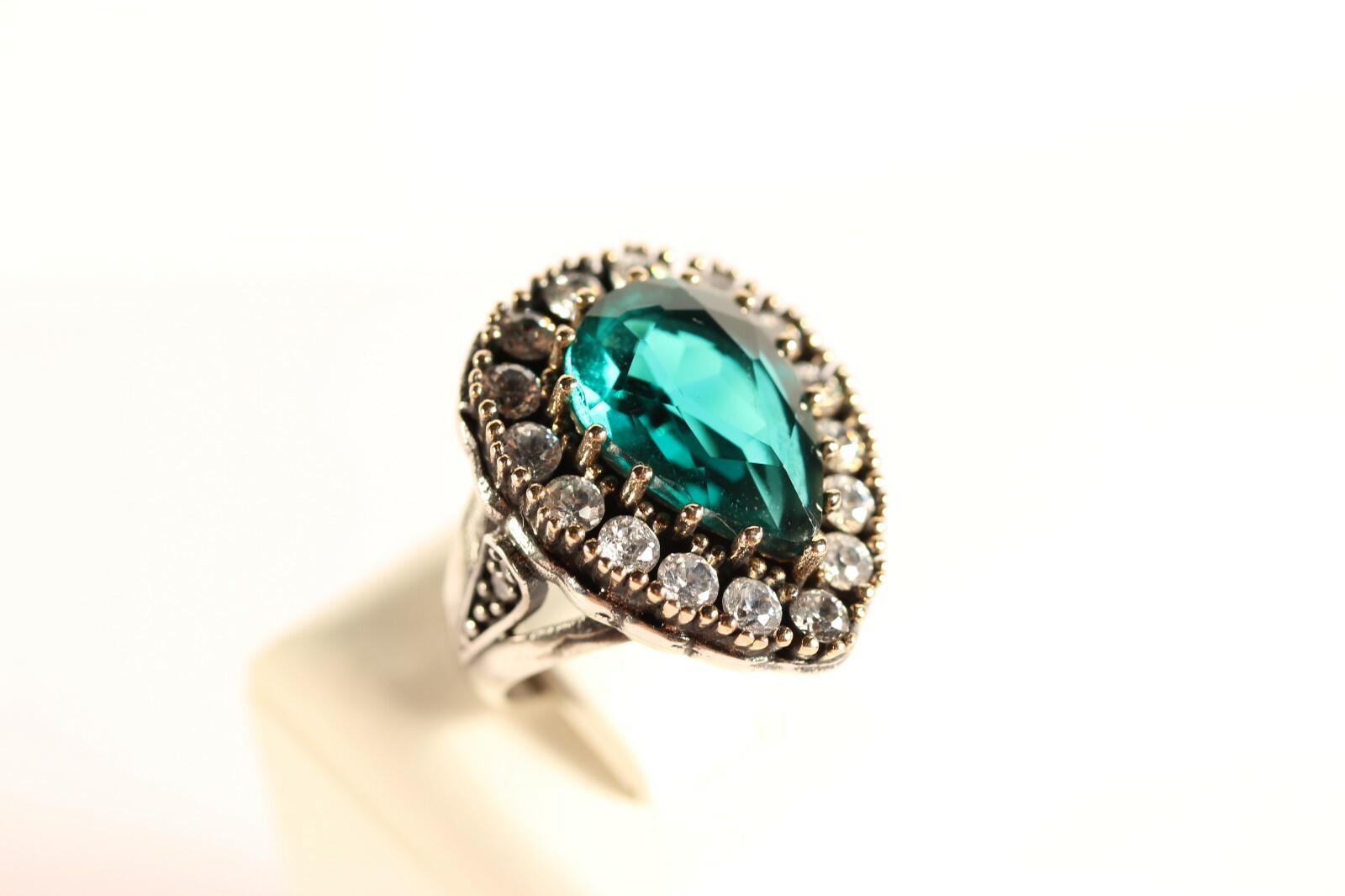 925k Sterling Silver Turkish Handmade Hurrem Sultan Style Emerald Ring ...