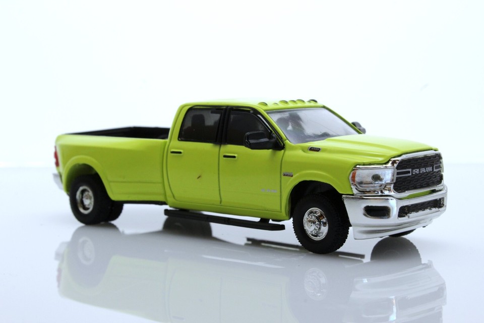 2019 Dodge Ram 3500 Dually Bighorn Truck 1:64 Scale Diecast Model ...
