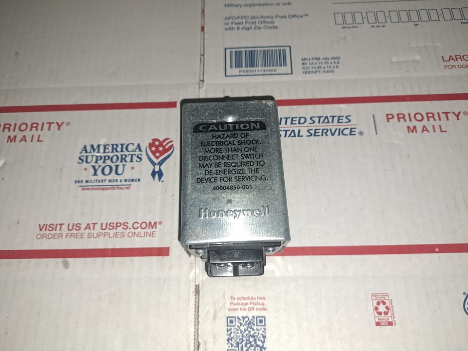 HONEYWELL ZONE VALVE V8043F 1036 Mortorized Head - replacement V8043E ...