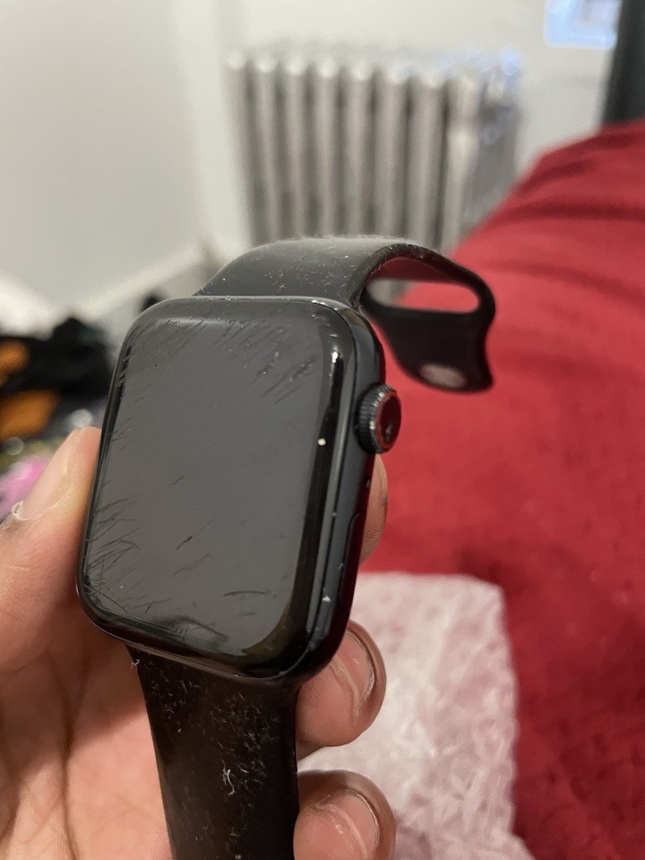 Apple Watch SE (2nd Generation) GPS-enabled 44mm Aluminum Case A2726 ...