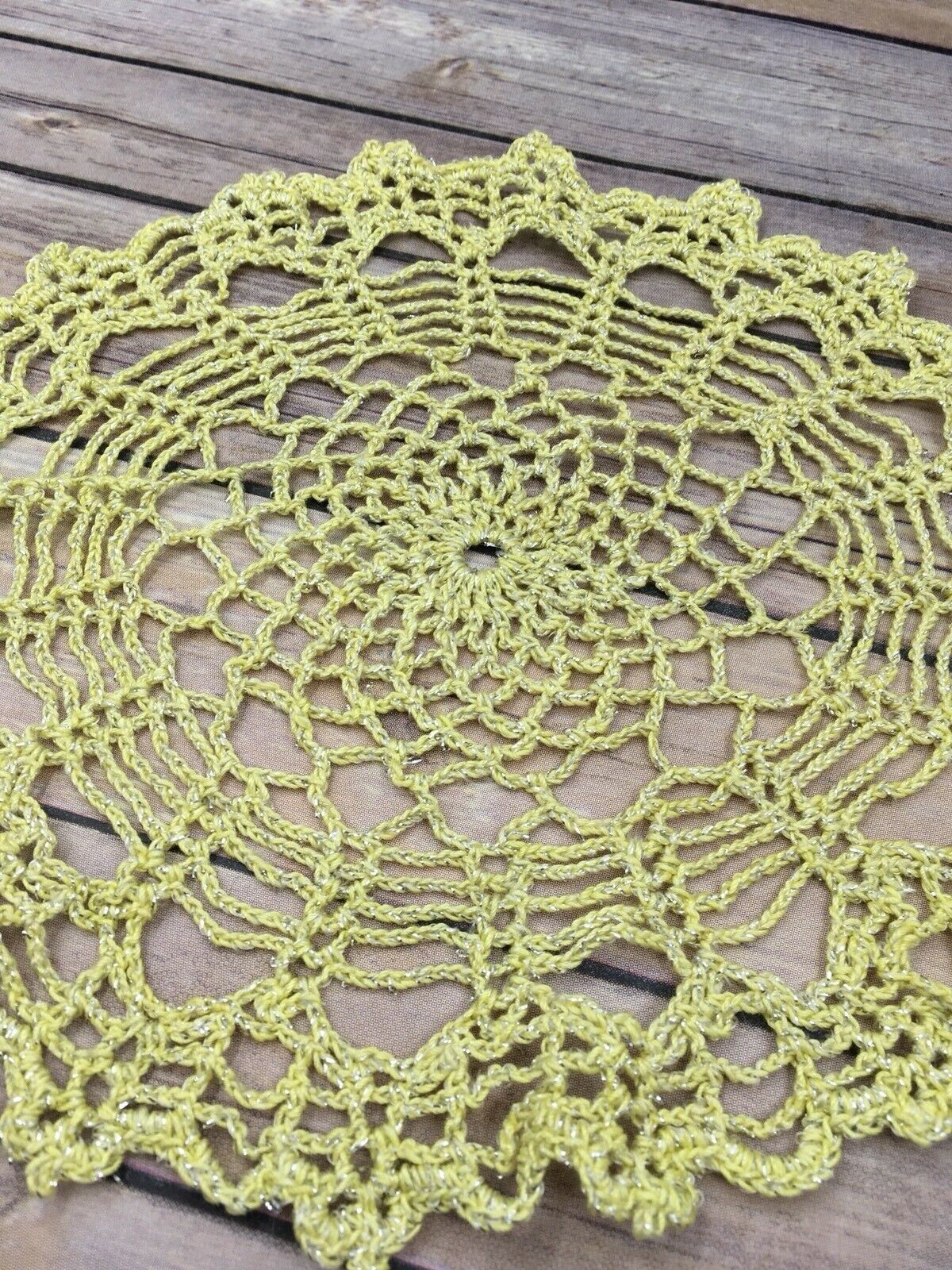 #Y26 Hand Crocheted Doily Neon Yellow Glitter 10" Doilies Centerpiece ...