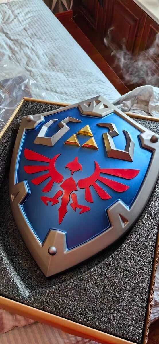 Legend of Zelda Link's Hylian Shield 1:1 Life Size All metal Expert ...