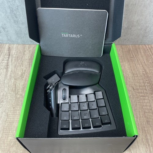 Razer Tartarus V2 Ergonomic Mecha-Membrane Keypad + Box (RZ07-02270100 ...
