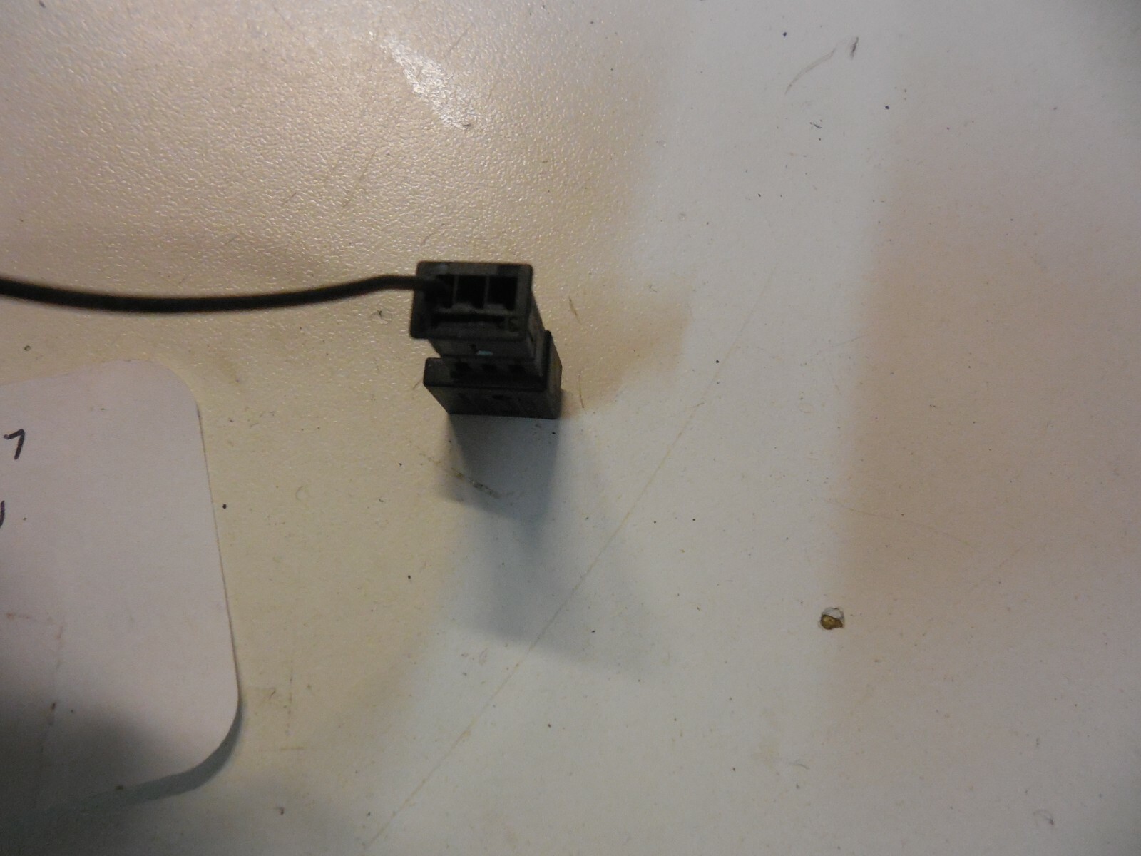 08-10 BMW E60 535i xDrive 3 Port 1 Wire Plug Connector Pigtail 6905977 ...