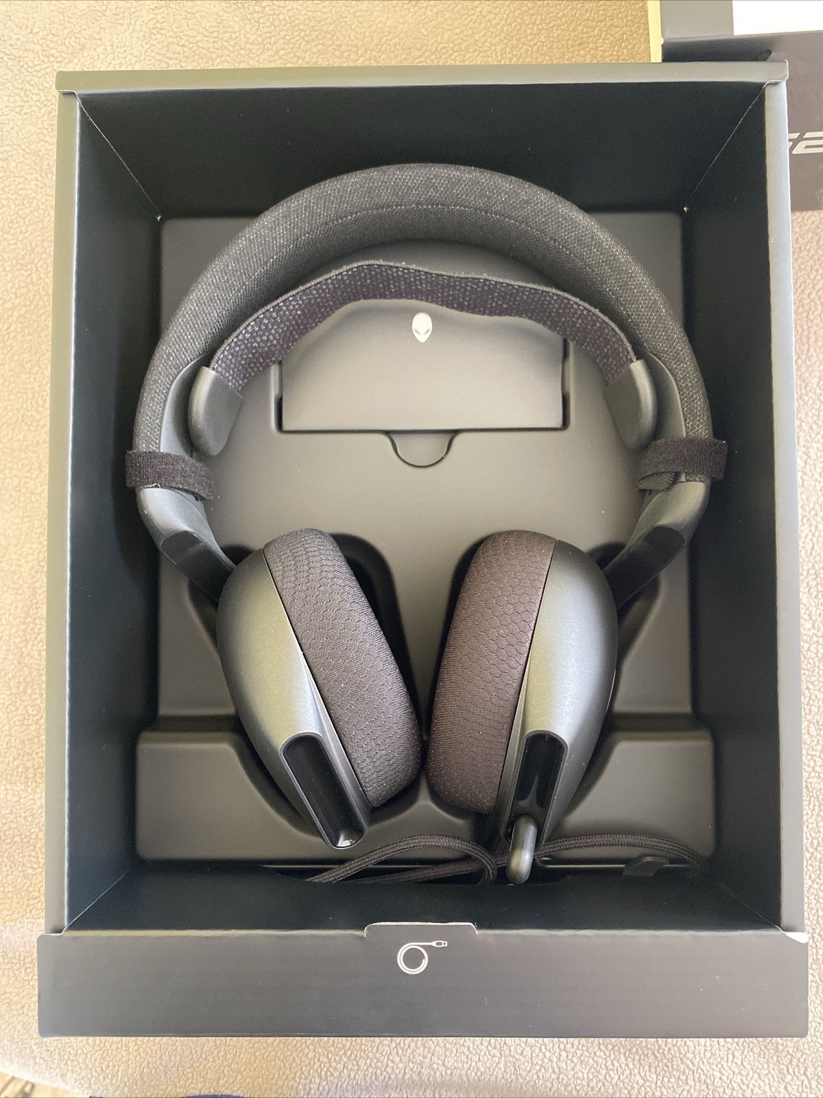 alienware wired Gaming Headset 520H | eBay