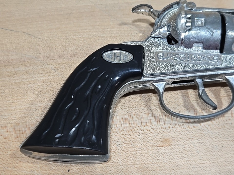 VINTAGE HUBLEY COWBOY TOY CAP GUN "H" Grip 1950s 1960s Western Autry AS ...