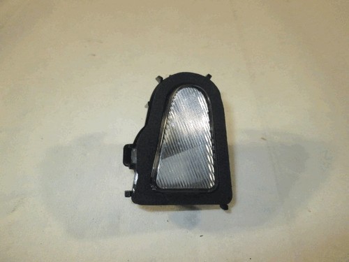 2038200159 LUCE DI CORTESIA SPECCHIETTO RETROVISORE LATO SINISTRO ...