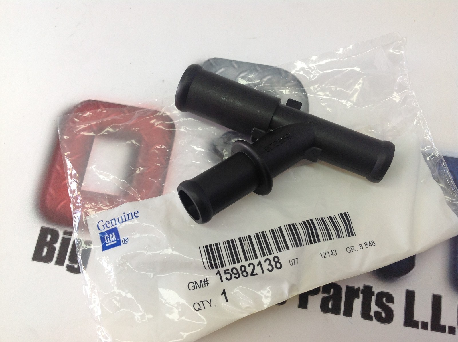 1996-1999 Chevrolet GMC Suburban Escalade Heater Outlet Hose Tee OEM ...