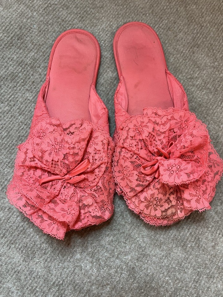 Vintage Vanity Fair 36 M Pink Chiffon Gown Robe Slippers Peignoir ...