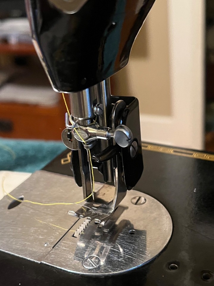 Vintage Singer Penguin Walking Presser Foot # 160741 with Original Box ...