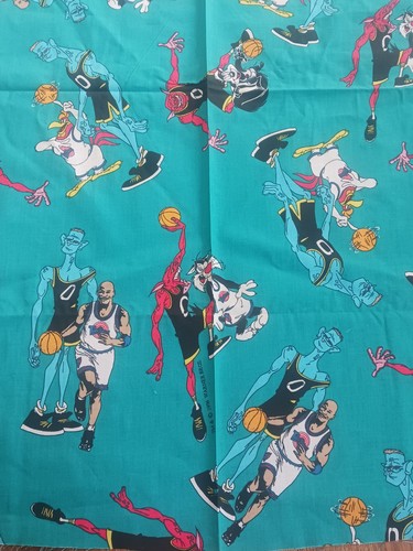 Vintage 1996 Looney Tunes SPACE JAM Tune Squad Cotton Fabric Michael ...