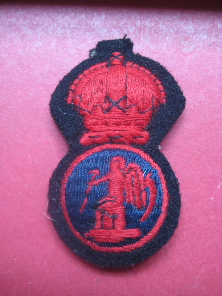 * Rare HM Telegraph ships GPO petty officer CAP BADGE Kings Crown ...