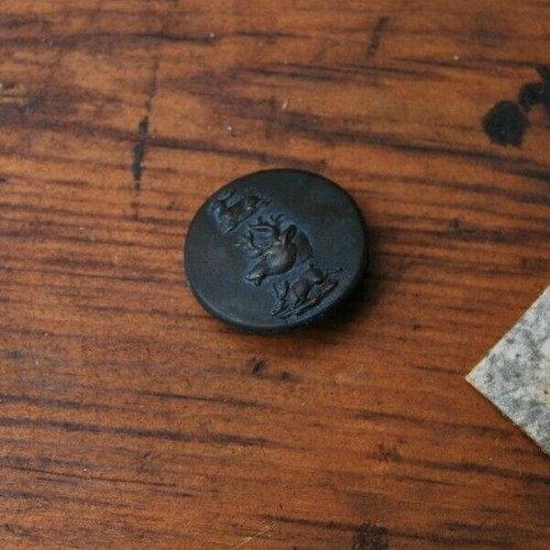 Crested Antique hunting coat button WITH STAG c1880 TREBLE STANDARD ...