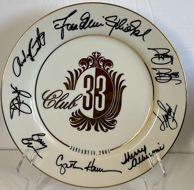 Disney Club 33 California Adventure Sneak Preview Plate - RARE - Only ...