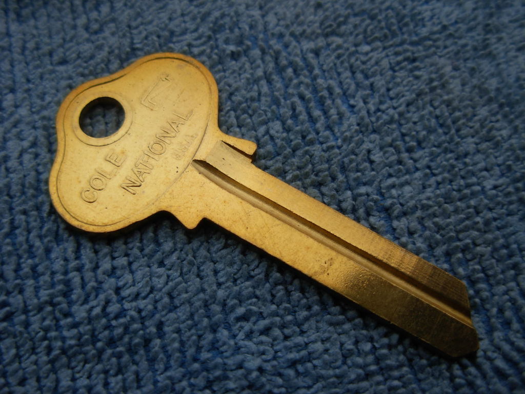 Key Blank-Cole S24--Sargent-AKA--ilco O1007LC--U07LC--O43LC--SAR23R ...