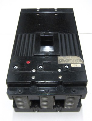 Circuit Breakers - 800A Frame