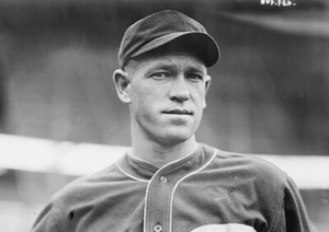 HAL CHASE BASEBALL CARD *2X3 MAGNET* PRINCE INFIELDER MANAGER REDS ...