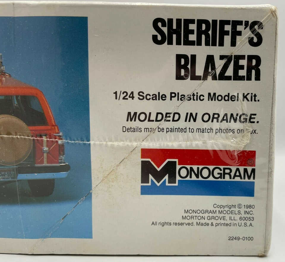MONOGRAM Sheriff's Blazer Chevrolet K-5 4x4 1:24 Model Kit 2249 Factory ...