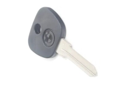 New Genuine OEM BMW E12 E21 E23 E24 E26 E28 E30 Z1 Key Blank Master ...
