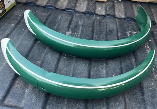 Vintage Schwinn? Bicycle Fender Pair W/Brackets Green/White | eBay