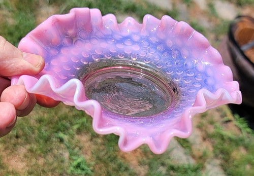 ~VINTAGE~OLD~FENTON~PINK~CRANBERRY~OPALESCENT~GLASS~RUFFLED~HOBNAIL~BON ...