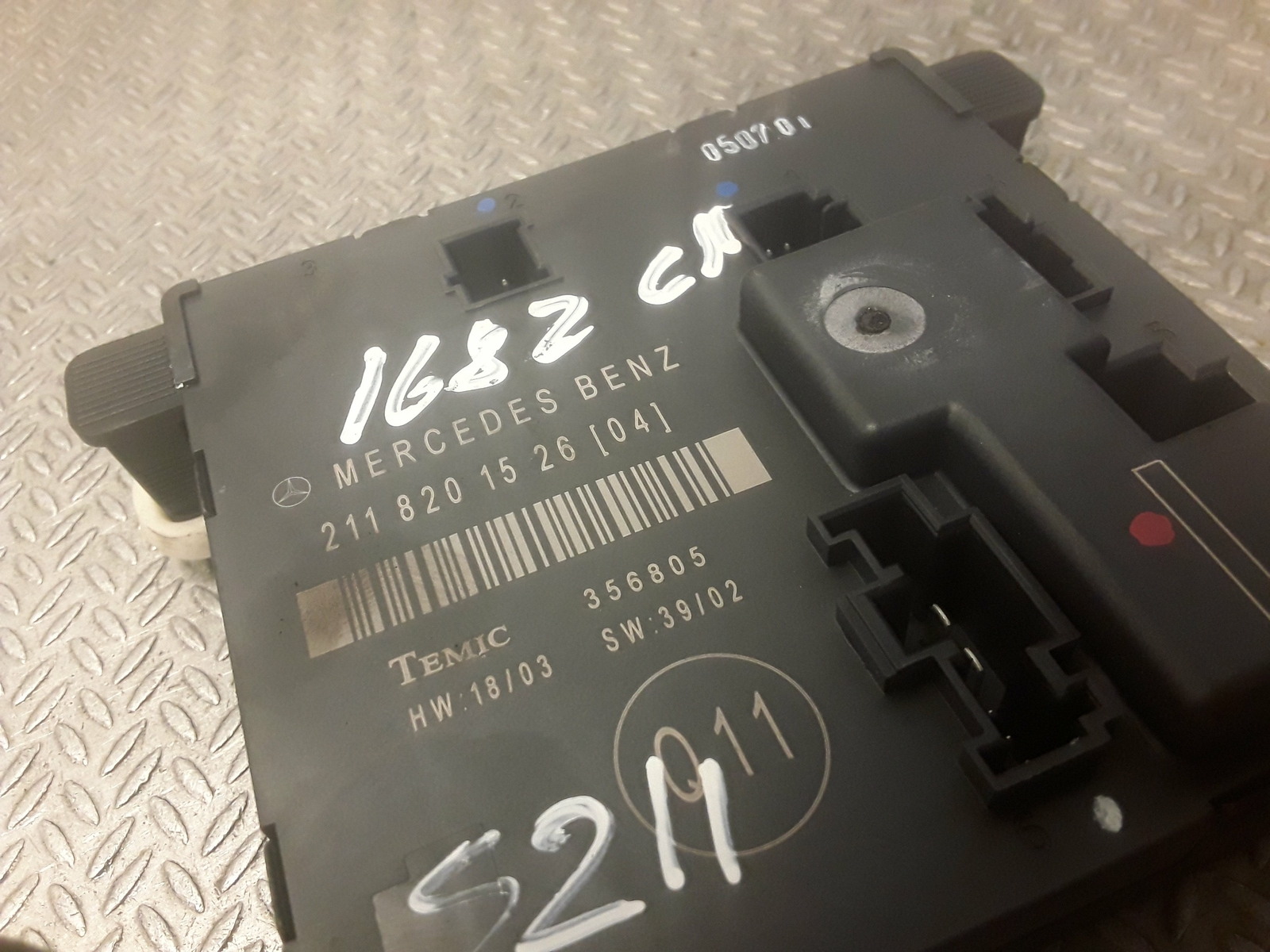 MERCEDES W211 DOOR ECU CONTROL MODULE (REAR LEFT) E Class W211 S211 A ...