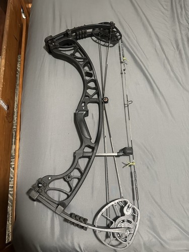 Hoyt Torrex Compound Bow – 60-70 lb Draw | eBay