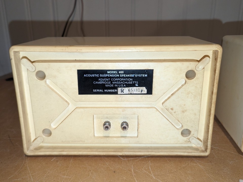 Vintage HiFi Pair of ADVENT Model 400 Acoustic Suspension Loudspeakers ...