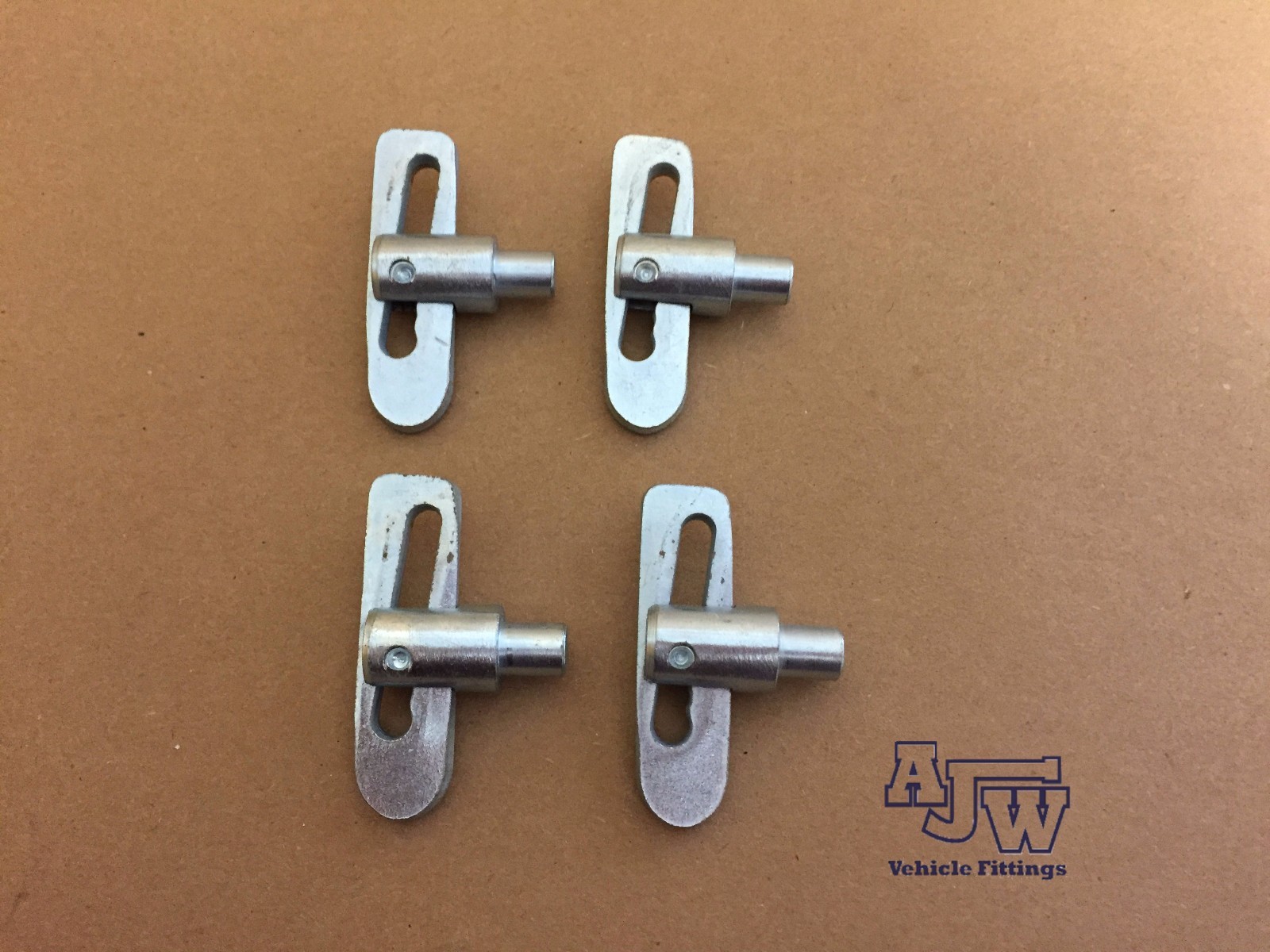 AntiLuce Drop Lock Fastener M8 (x4) Weld On 8mm Trailer Horsebox Truck ...