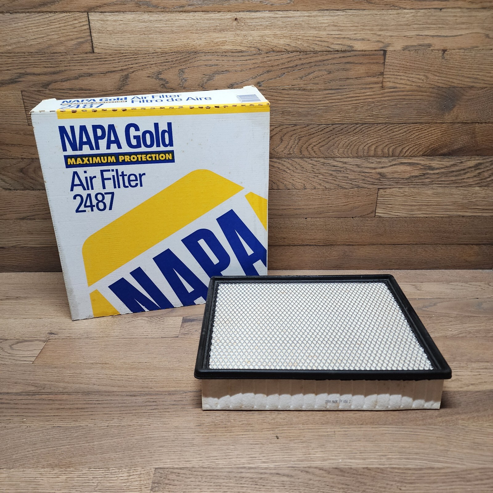 NAPA 2487 - Air filter cross reference