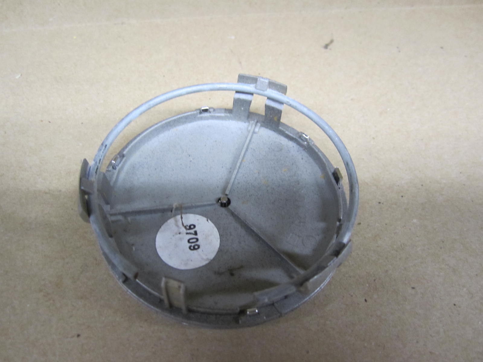 # 2204000125 MERCEDES BENZ WHEEL CAP CENTER CAP OEM # 220 400 01 25 OEM ...