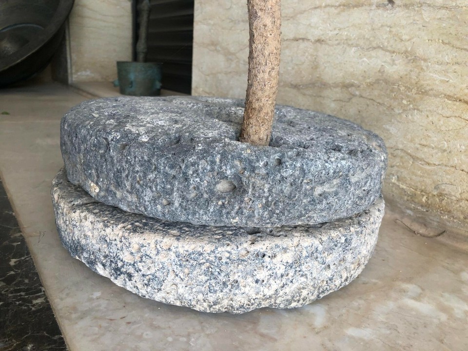 ancient millstone Wheat grinding and seeds grainmill quern stone tribes ...