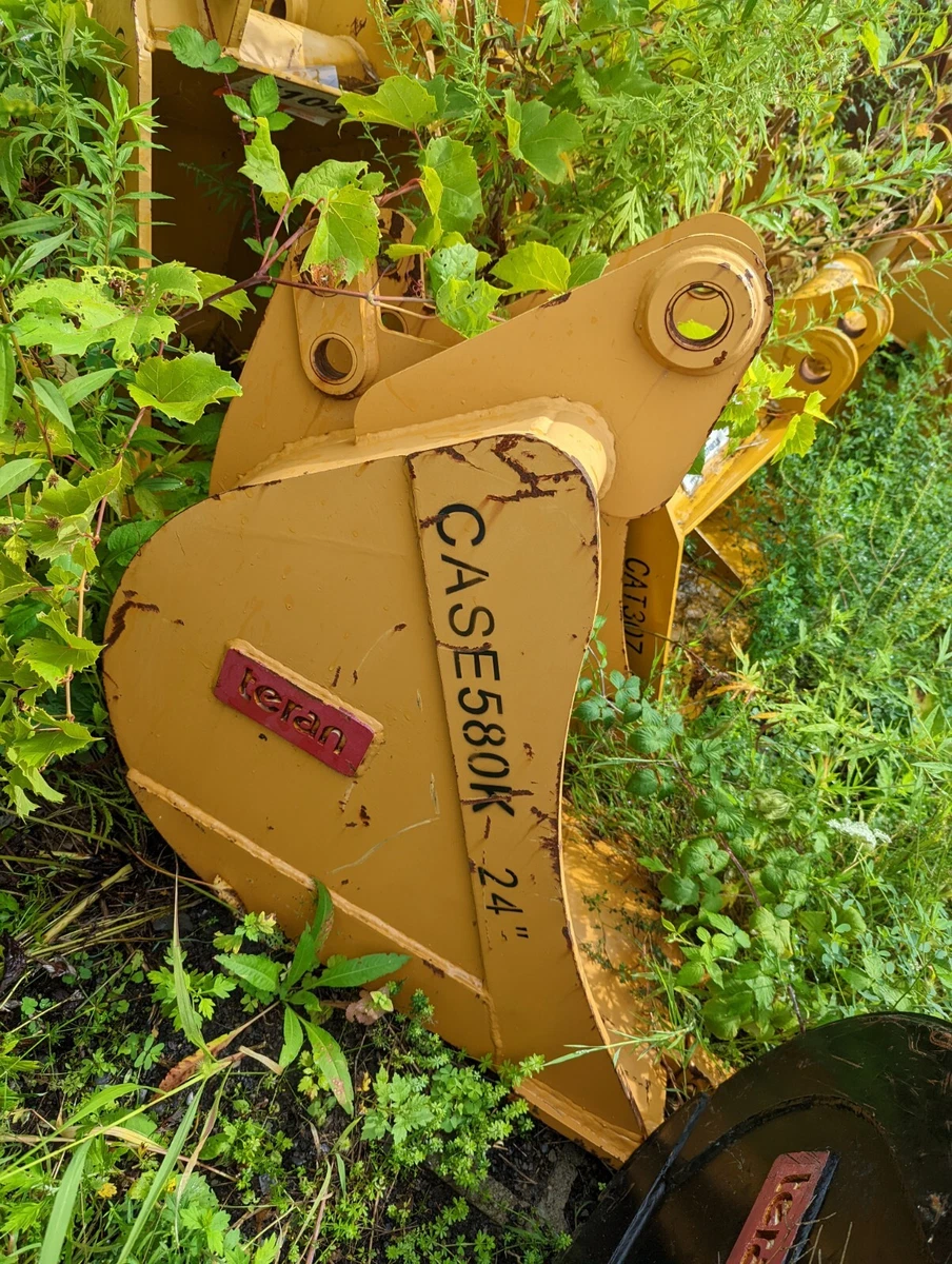 Case Backhoe Digging