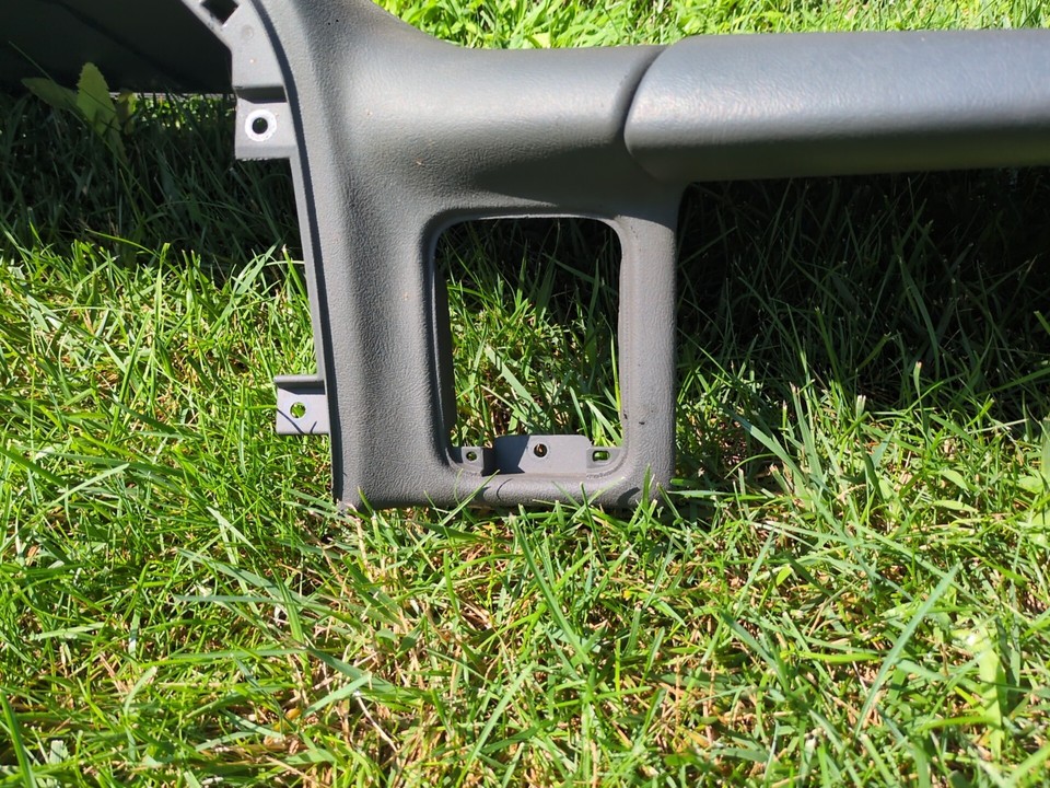 Upper Dash Panel (Pad) 99-2006 Sierra Silverado Suburban | Very Dark ...