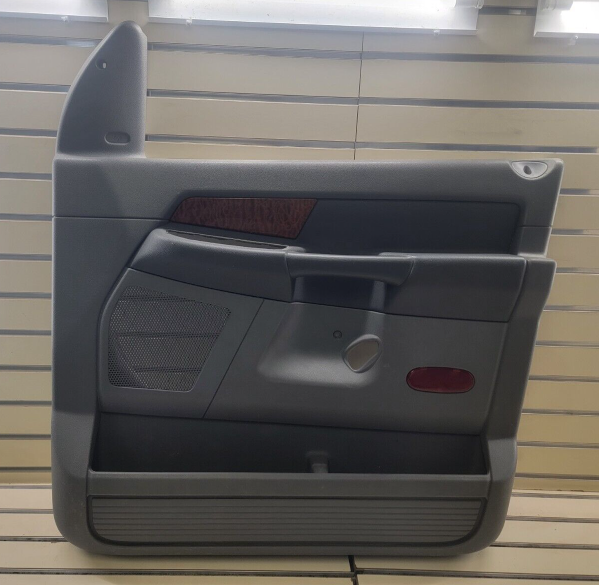 🔥2006-2008 Dodge RAM interior Door Panel Front right passenger GRAY ...
