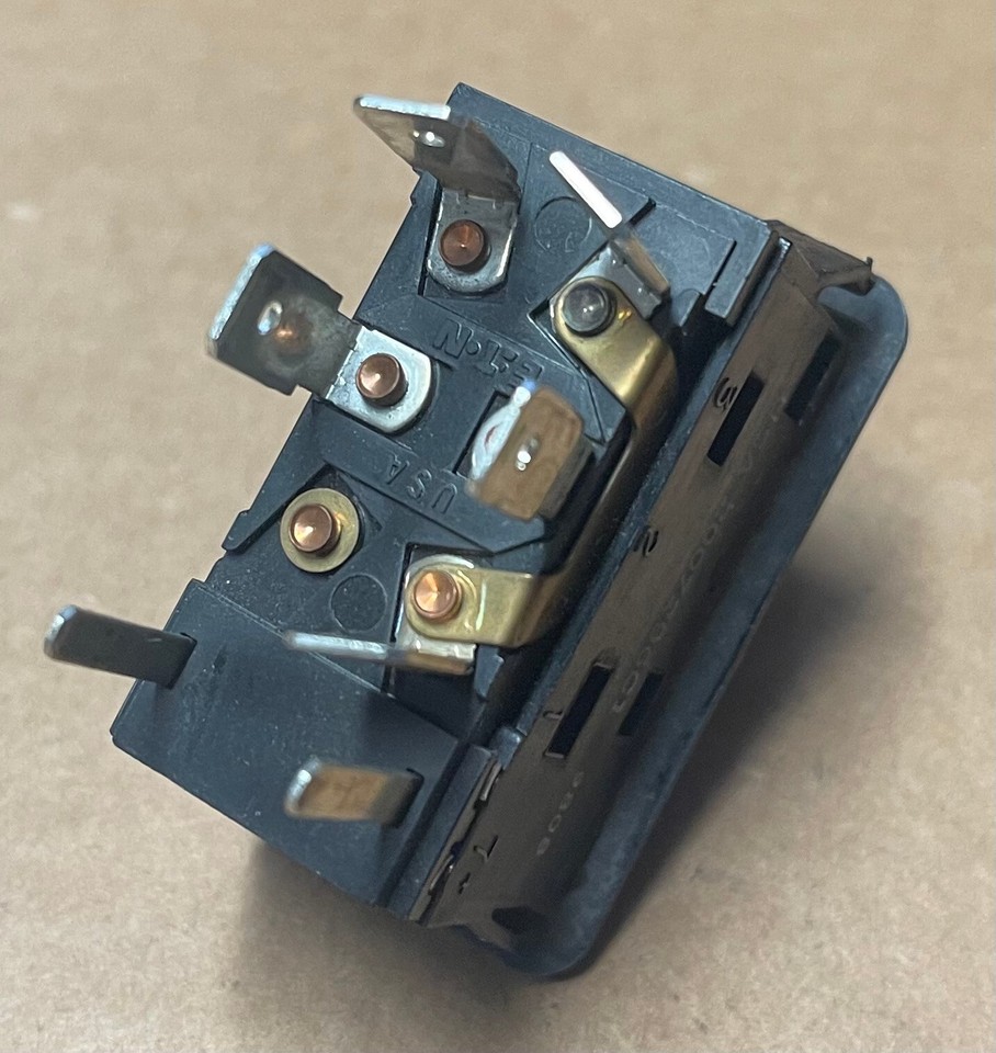 FREIGHTLINER Park Lights Rocker Switch 2007296C1 | eBay