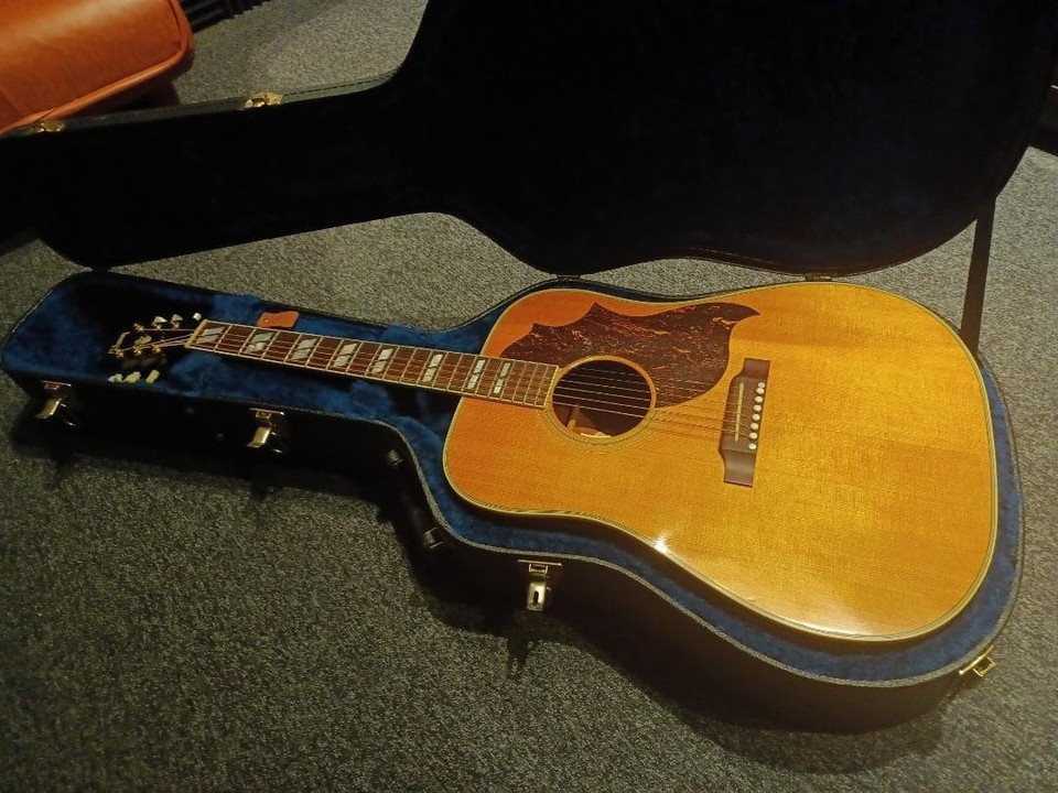 Gibson Sheryl Crow Signature Model / Acoustic Guitar Original HC made ...