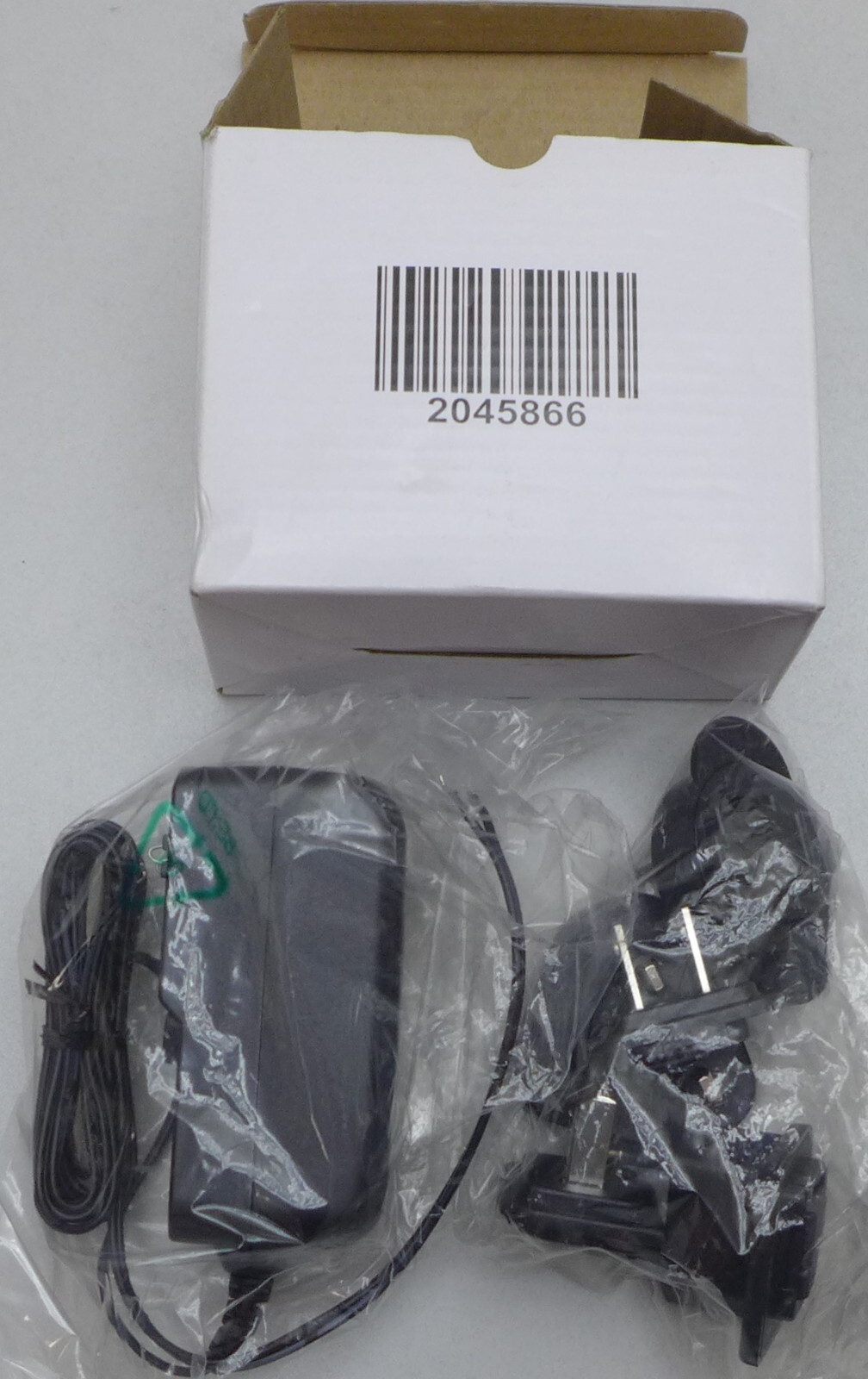 Crestron AC Adapter PW-2407WU NBS18E240075D5 Output 24VDC 0.75A for ...