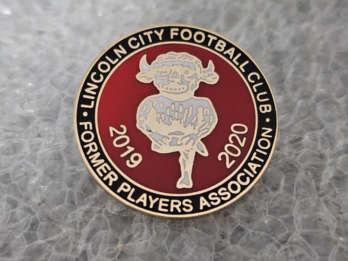 RARE VINTAGE LINCOLN CITY ENAMEL PIN BADGE THE IMPS LCFC Former Players ...