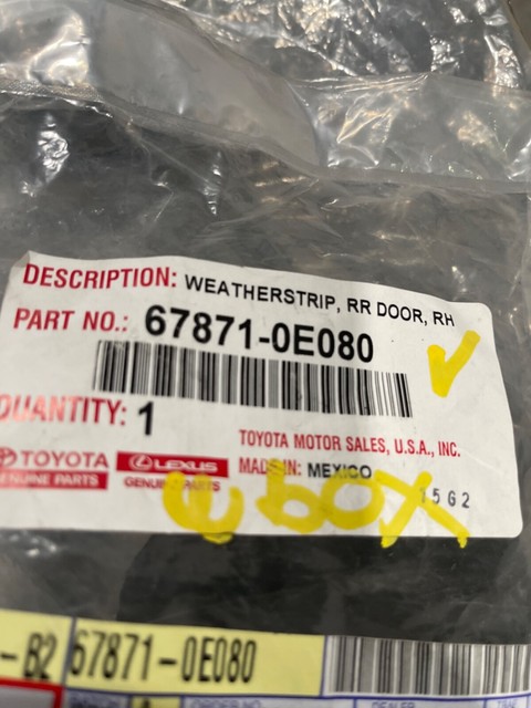 Genuine Toyota Weatherstrip Rear Door 67871-0e080 for sale online | eBay