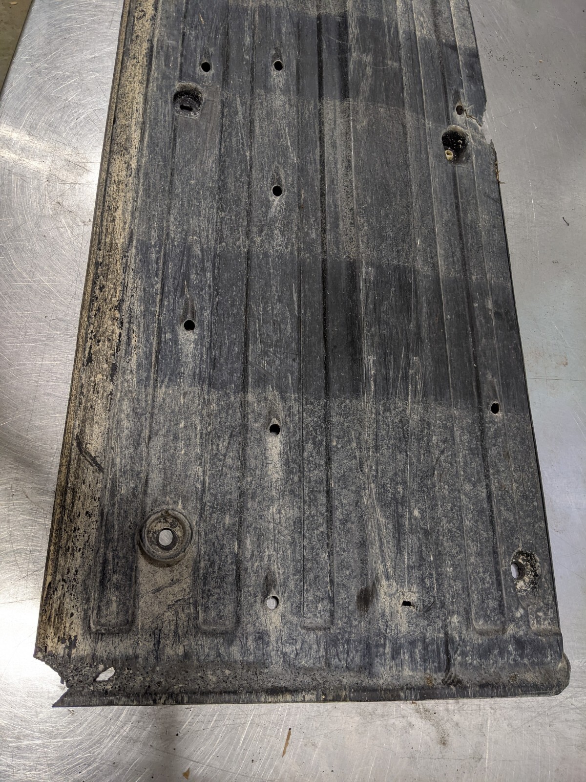 KIA FORTE OEM RIGHT HAND UNDER COVER FLOOR PAN SHIELD DAMAGED 84145 ...