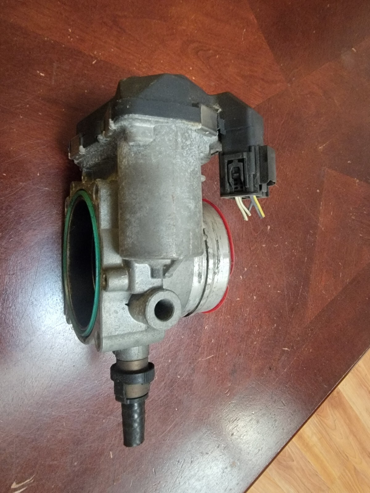 13547556119-05 Throttle Body sDrive35is 3.0L Twin Turbo 2009 BMW 535i ...